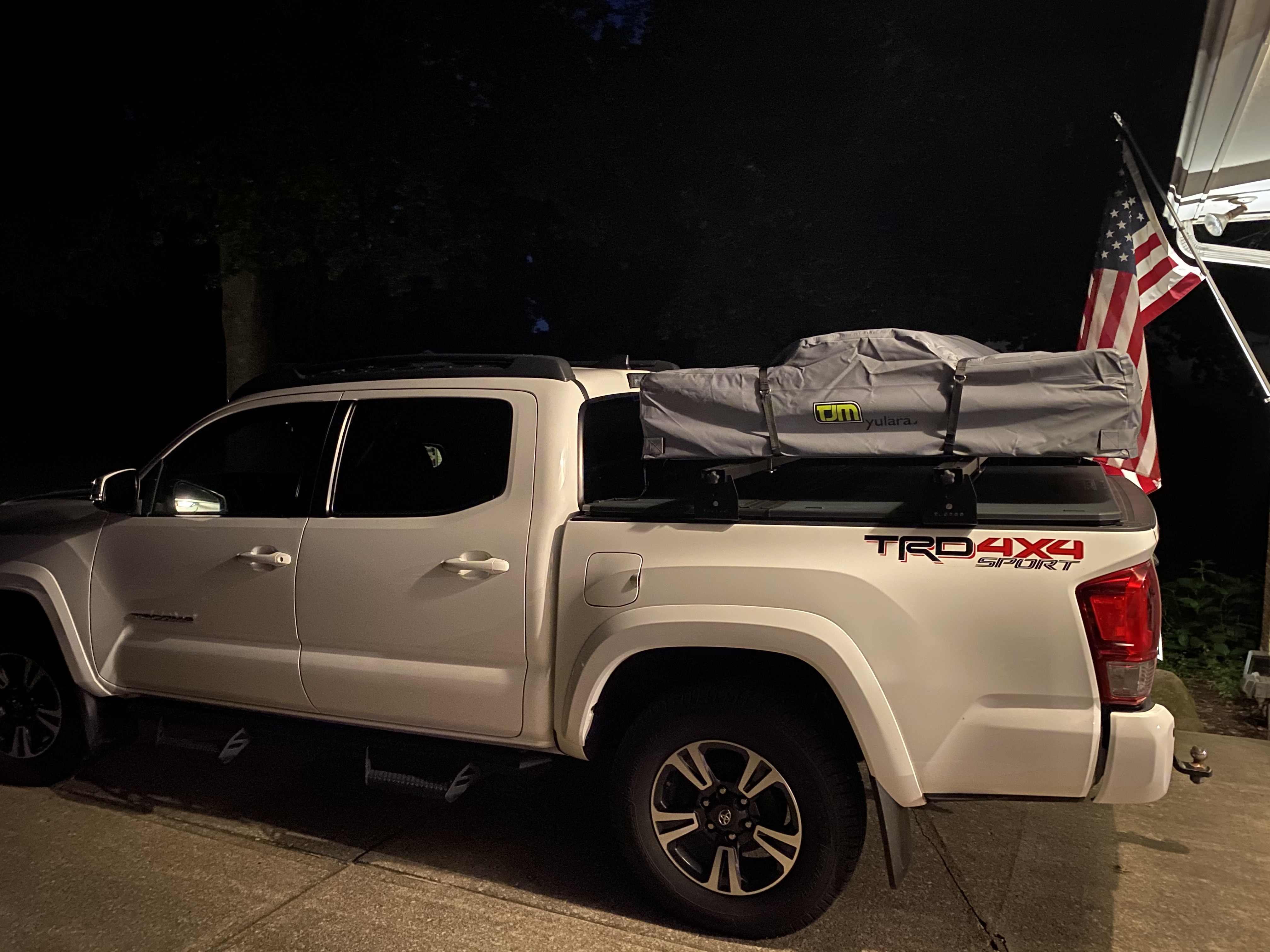 TJM Yulara Roof Top Tent - Fits 2 Adults Comfortably – Off Road Tents